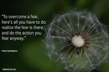20 Overcoming Fear Quotes To Inspire!